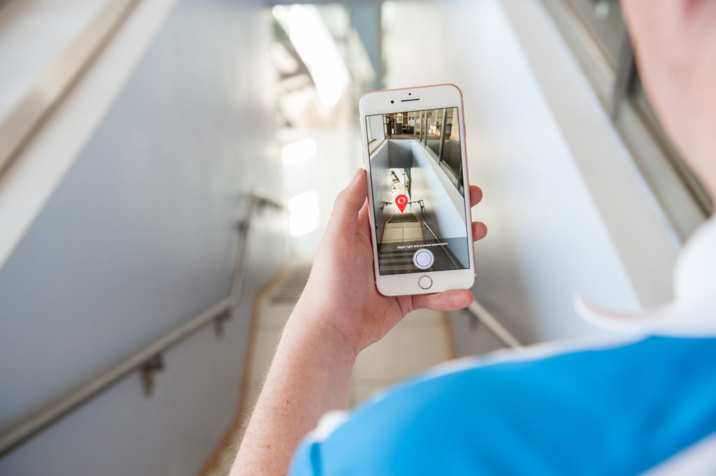 App Review – Clew – Karten Network